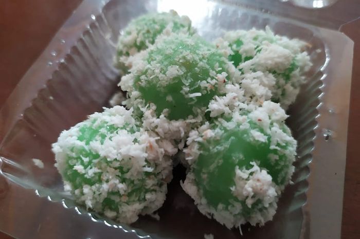 Sudah Ada Sejak Sangat Lama, Apa Itu Klepon? - Adjar