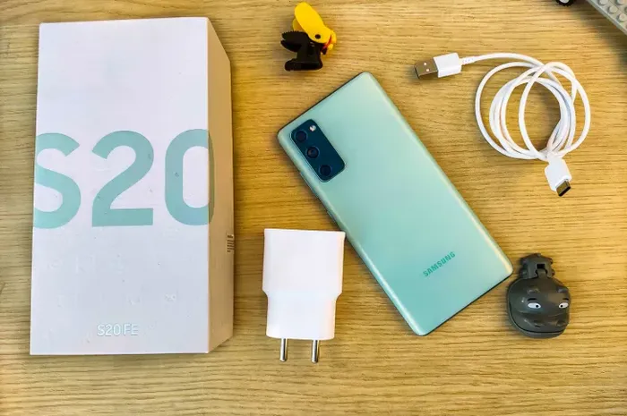 Harga HP Second Samsung Galaxy S20 FE Februari 2023, Cuma 3 Jutaan ...