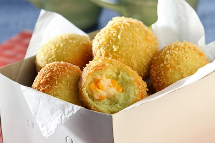 Tidak Hanya Jadi Ide Camilan, Resep Roti Goreng Pandan Jagung Ini Bisa ...