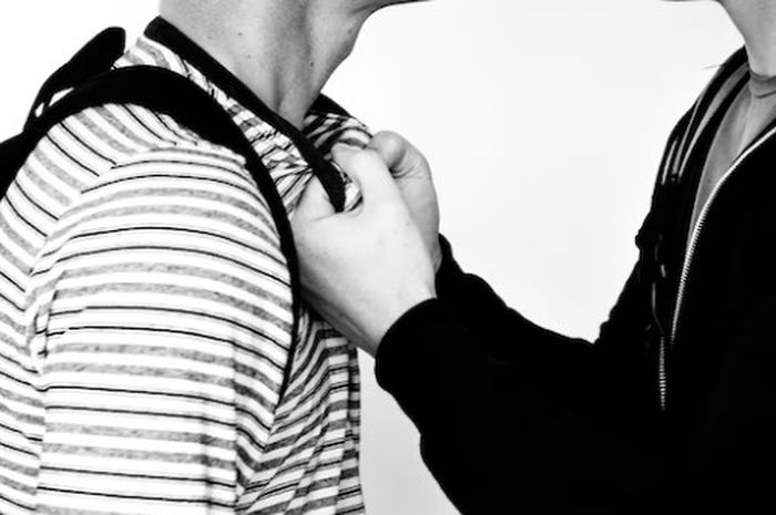 12 Arti Mimpi Berkelahi Menurut Primbon Jawa, Inilah Pertanda yang ...