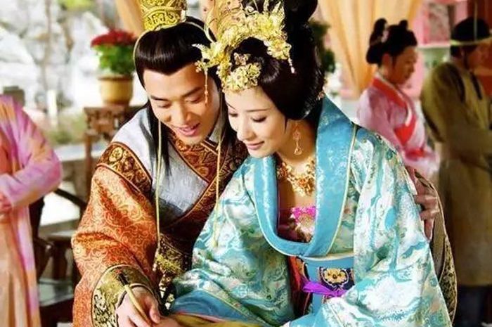 Biasanya Punya Ribuan Selir, 3 Kaisar China Ini Justru Dikenal Setia ...