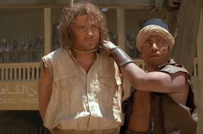 Brendan Fraser Pernah Hampir Kehilangan Nyawa Pas Syuting Film Mummy - Hai