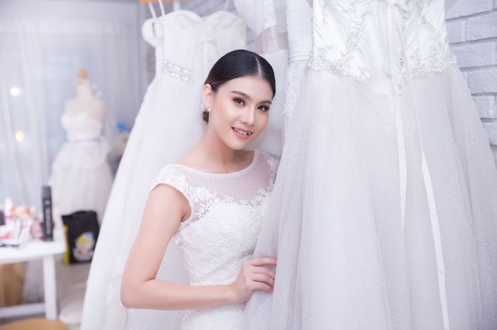 3 Tips Memilih Model Baju Pengantin Sesuai Bentuk Tubuh dan Karaktermu ... 3 Tips Memilih Model Baju Pengantin Sesuai Bentuk Tubuh dan Karaktermu ...