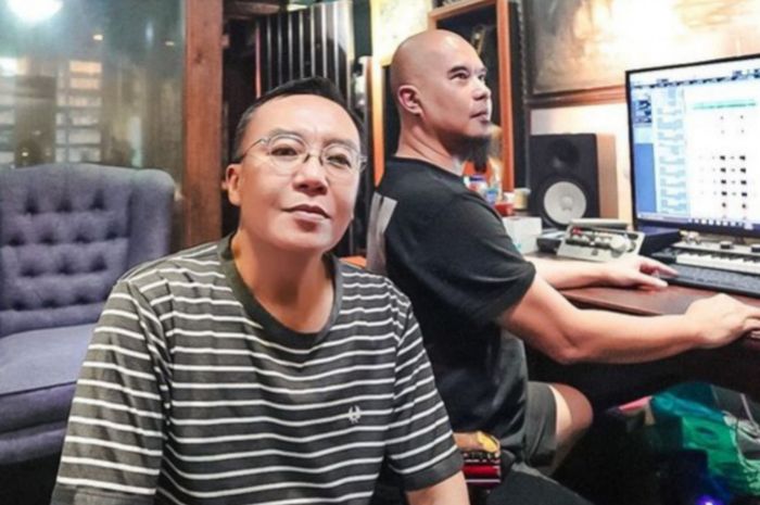 Cerita Ari Lasso Ngaku Pernah Dibentak Ahmad Dhani Sebelum Manggung Cerita Ari Lasso Ngaku Pernah Dibentak Ahmad Dhani Sebelum Manggung