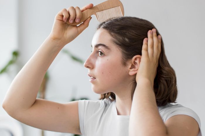 Jaga Kesehatan Kulit Kepala Pakai Baking Soda, Ini Cara Pakainya! - Stylo