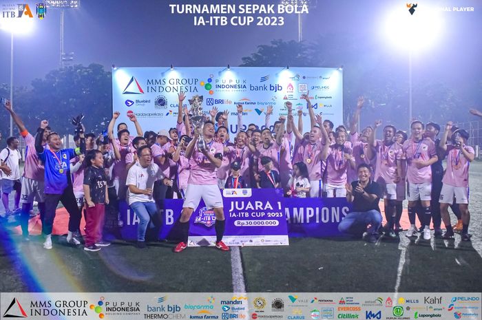 Sejarah Tercipta, Berikut Daftar Juara IA-ITB Cup 2023 - Bolasport.com