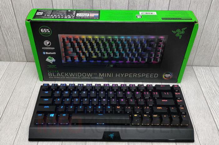 Razer Blackwidow V3 Mini Hyperspeed: Keyboard Premium nan Ringkas ...
