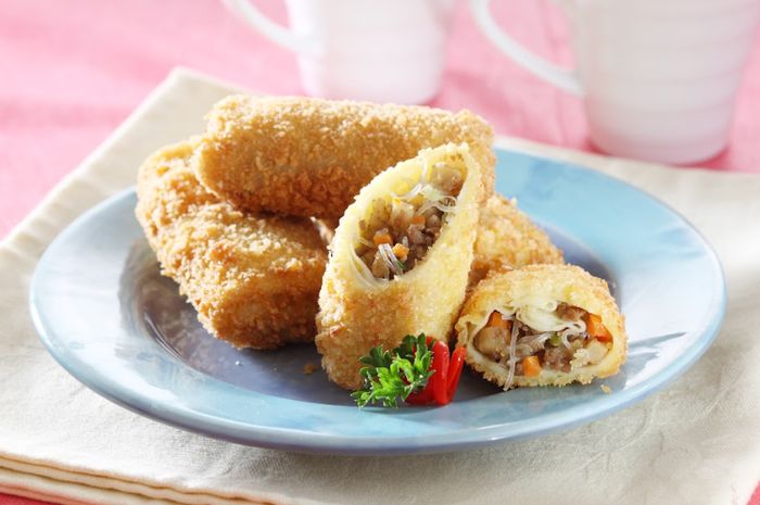 Menu Takjil : Resep Risoles Isi Daging Enak Ini Wajib Dibuat Dalam ...