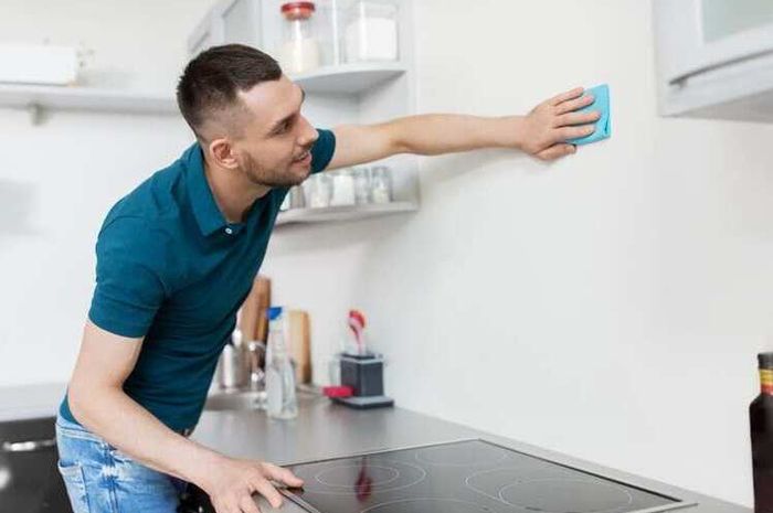 Cara Membersihkan Dinding Putih Dapur dari Noda Minyak, Diusap 1 Bahan Dapur Ini Saja Pasti ...