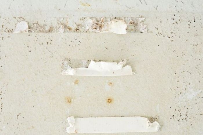 Dikerok Malah Rusak, Bekas Selotip di Dinding Bersihkan denga 3 Cara ...