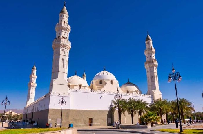 Upaya Umat Muslim Merawat Masjid Pertama Warisan Nabi Muhammad ...