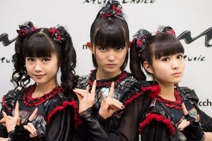 Babymetal Umumkan Member Ketiga Mereka, Momometal Resmi Bergabung dan ...