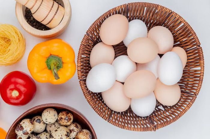 Antara Telur Ayam dan Bebek, Mana yang Lebih Sehat? #AkuBacaAkuTahu - Kids