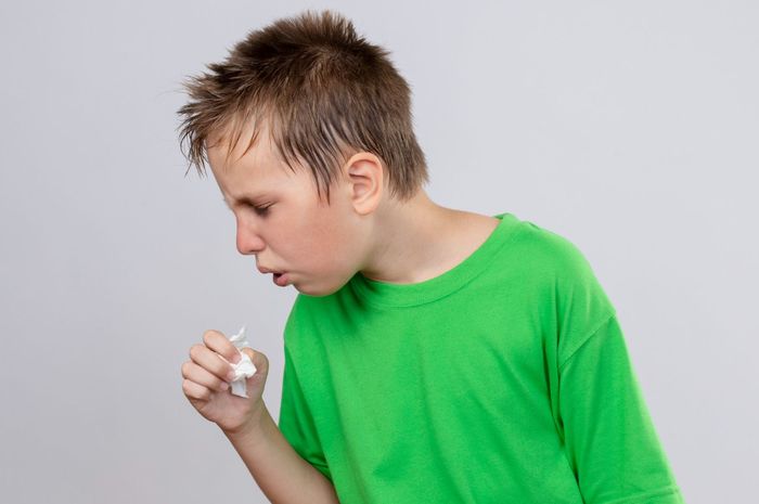 Kenali Gejala Batuk Tak Biasa pada Anak Terkena TBC, Harus Waspada ...