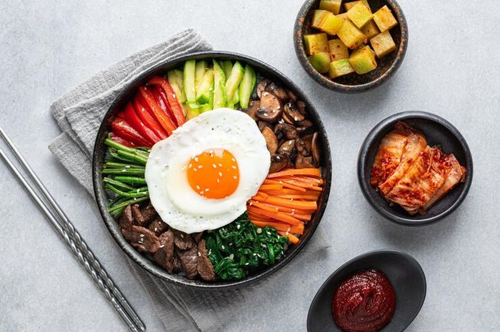 Mengenal Set Banchan, Lauk Pendamping Makan Khas Orang Korea - Kids