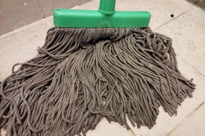 Tak Perlu Diganti Baru, Kain Pel Dekil Bisa Disulap Kembali Bersih ...