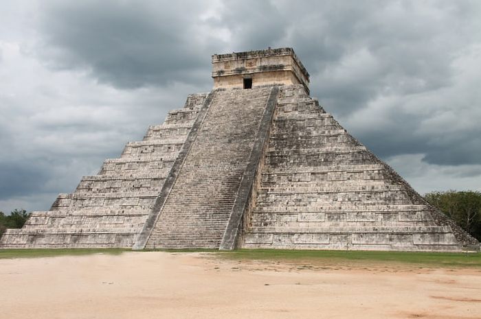 10 Fakta Menarik Suku Aztec, Peradaban Kuno dari Meksiko Tengah - Kids