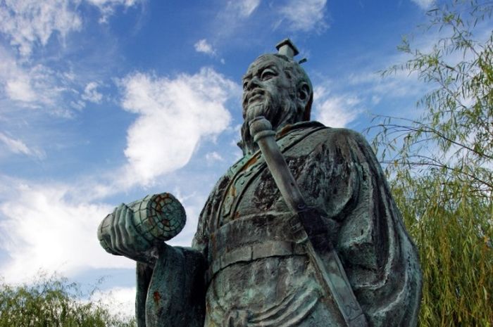 Sun Tzu, Ahli Strategi Militer Terkemuka dari Kekaisaran Tiongkok ...