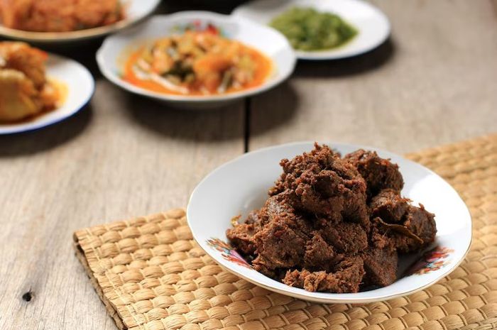 Kenapa Rendang Disajikan sebagai Santapan Hari Raya Idul Fitri? - Kids