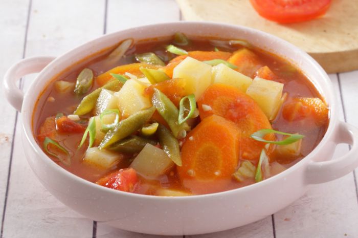 Resep Sayur Kuah Tomat, Semangkuk Hidangan Berkuah Lezat Untuk ...