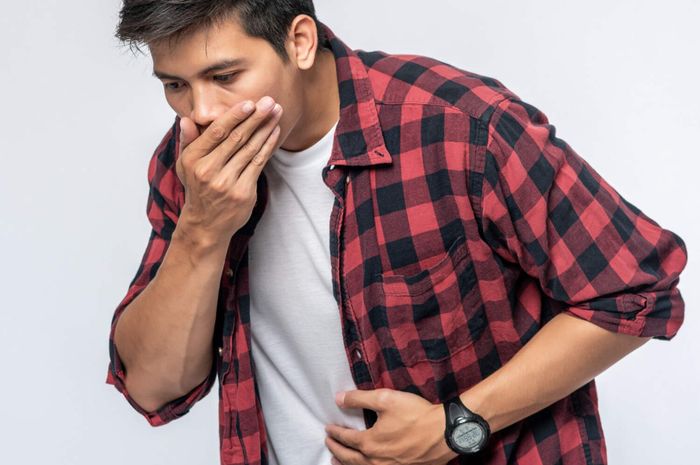 Sering Bersendawa Setelah Makan, Kenapa Hal Itu Bisa Terjadi? - Bobo