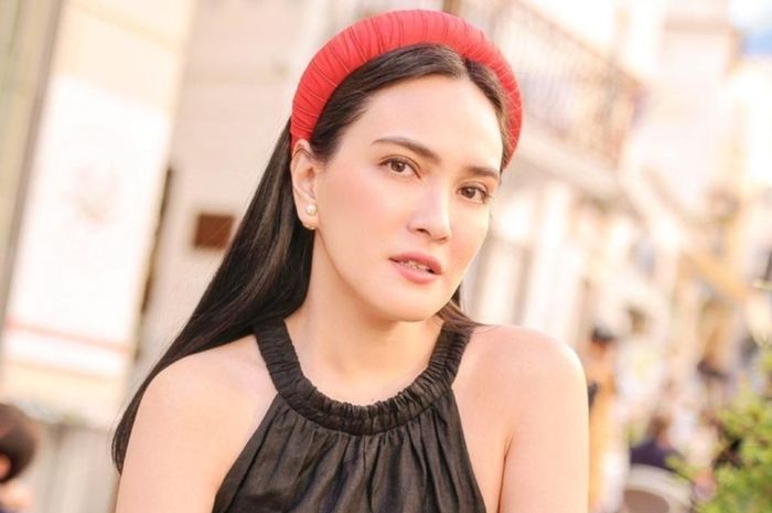 Shandy Aulia Tenteng Tas Mewah Hermes Saat Makan di Restoran Mewah Thailand, The Real Wanita Elegan!