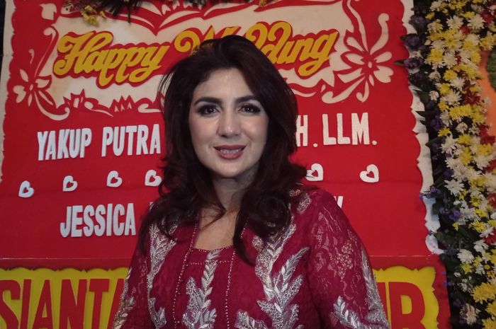 Istri Wakil Ketua MPR Fadel Muhammad, Hana Hasanah Shahab Hadir di ...