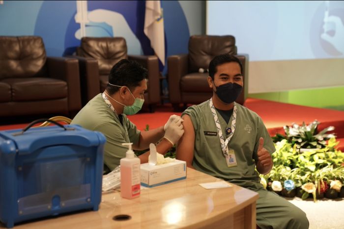 Dinkes Jakarta Bersama Kalventis dan Satgas Imunisasi Dewasa Beri ...