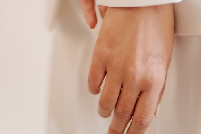 Punya Nama Unik, Kenapa Jari Keempat Kita Disebut Jari Manis? - Bobo