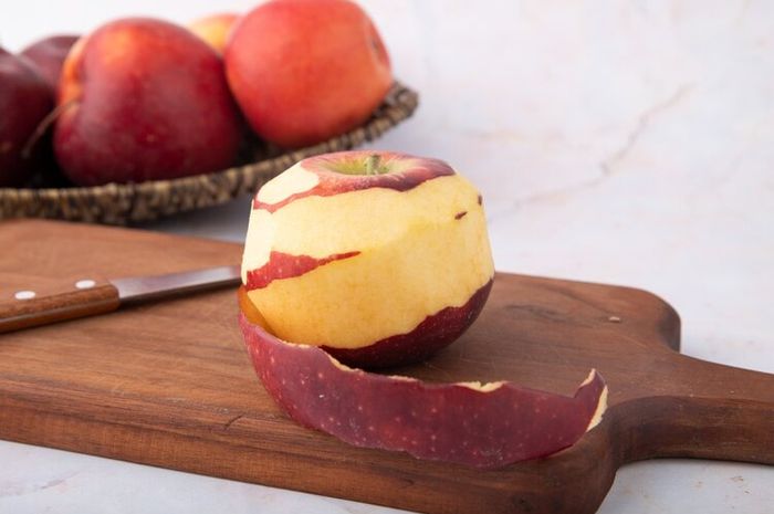 Pantas Disuruh Jangan Dikupas, Kulit Apel Ternyata Punya 5 Efek Tak ...