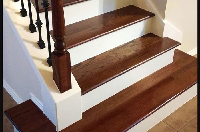 Fatal Banget Kalau Sampai Jatuh! Begini Solusi Agar Tangga di Rumah ...