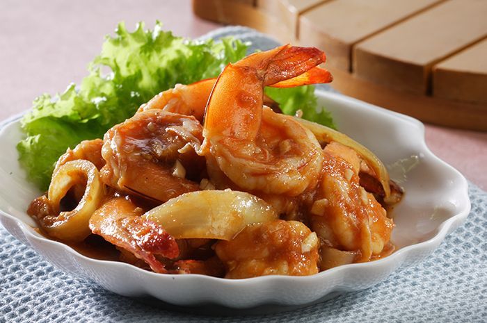 Resep Tumis Udang Pasta Tomat Pedas Enak Ini Bisa Jadi Ide Menu Makan Malam Nanti - Sajian Sedap