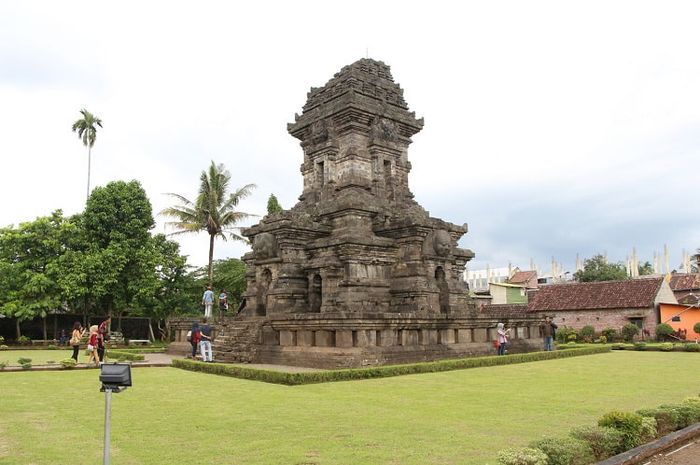 7 Bentuk Peninggalan Kerajaan Singasari, Salah Satunya Berupa Candi - Adjar