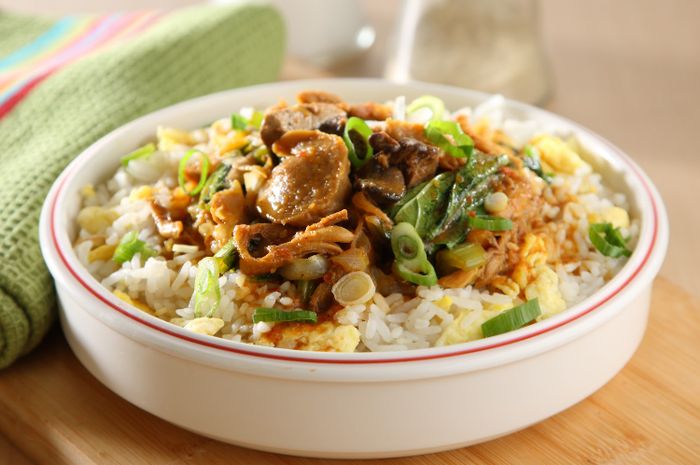 Resep Nasi Goreng Siram, Menu Sarapan Simple yang Paling Digemari ...