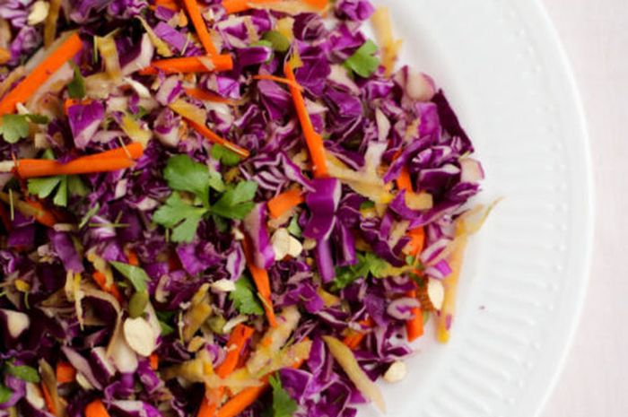 7 Manfaat Makan Kol Ungu Buat Kesehatan Nyesel Kalau Enggak Doyan ...
