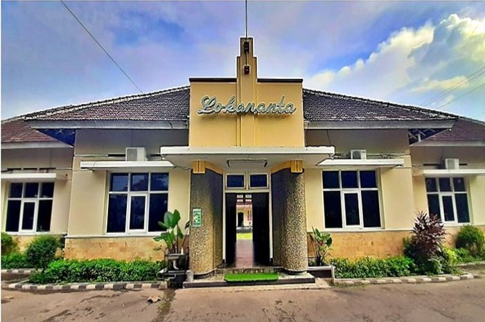 Apa Nama Studio Musik Pertama di Indonesia? - Adjar