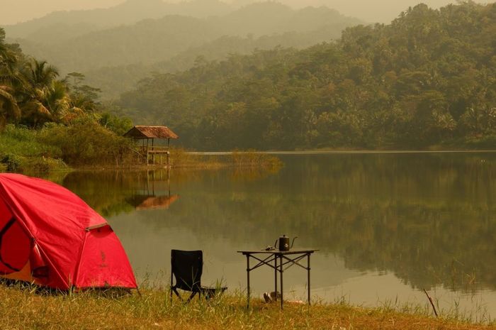 Biaya Tiket Masuk dan Fasilitas di Wisata Waduk Sermo Yogyakarta - Bobo
