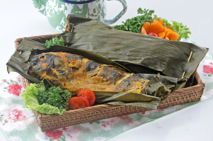 Jarang Banyak yang Tahu, Begini Cara Membuat Resep Pepes Ikan Mas Agar ...
