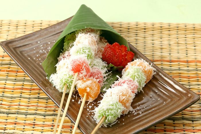 Resep Sate Cenil Aroma Buah, Kue Tradisional Kenyal yang Tak Pernah Ada ...