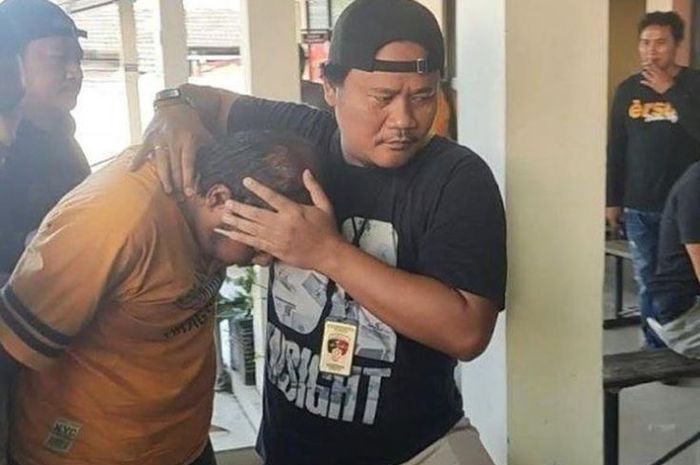 TERUNGKAP Motif Suami Bunuh Istri yang Jasadnya Dipeluk 3 Anak Balita di Pati, Naik Pitam saat ...