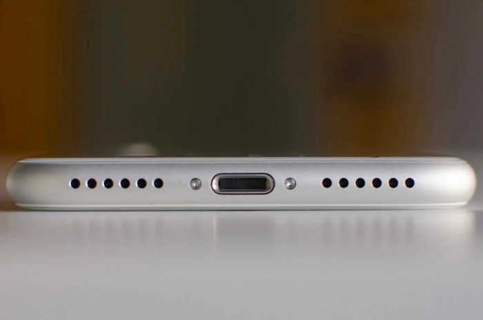 Jangan Buru-buru Datang Ke Tukang Service, Coba Gosok-gosok Lubang ...