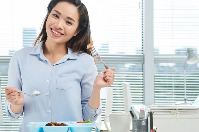 Siapa Bilang Diet Gak Boleh Makan Nasi? Ternyata Begini Aturannya ... Siapa Bilang Diet Gak Boleh Makan Nasi? Ternyata Begini Aturannya ...