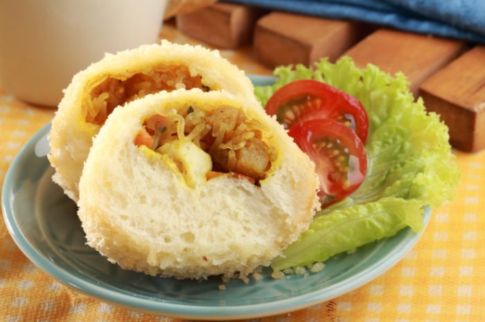 Resep Roti Goreng Ayam Kari, Camilan Lembut Dengan Isian Super Gurih ...