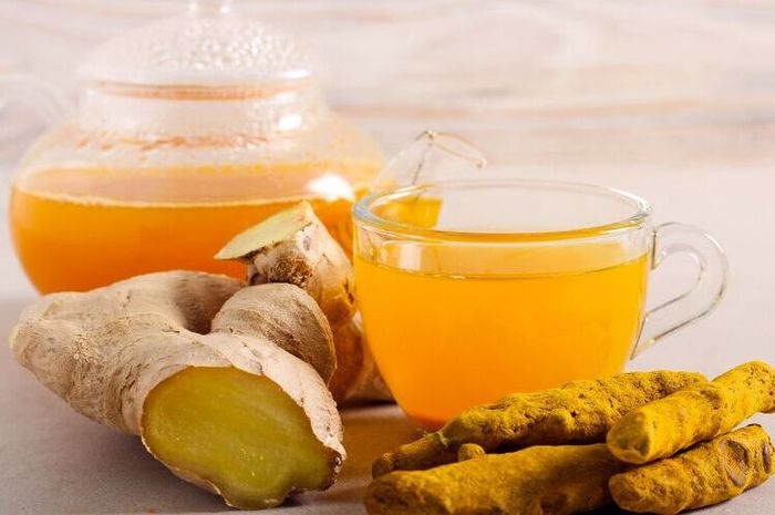 Malam Ini, Coba Gepreka Jahe dan Kunyit Lalu Rebus dan Airnya Diminum ... Malam Ini, Coba Gepreka Jahe dan Kunyit Lalu Rebus dan Airnya Diminum ...