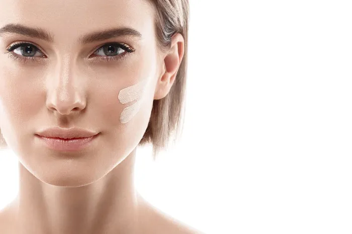 5 Cara Mengatasi Foundation yang Terlalu Putih. Bye Muka Abu-abu ...