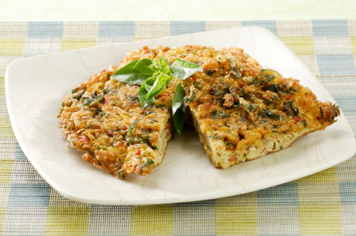 Resep Telur Dadar Kemangi, Lauk Spesial Menyantap Nasi Panas Saat ...