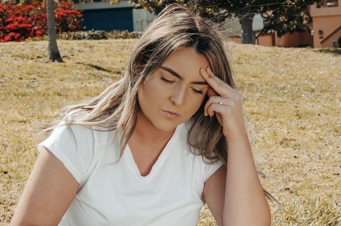 4 Cara Mengatasi Kepala Pusing Saat Haid Perempuan Wajib Tahu Grid Pop