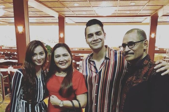 INNALILLAHI, Ibu Mertua Asmirandah Meninggal Dunia, Istri Jonas Rivano ...