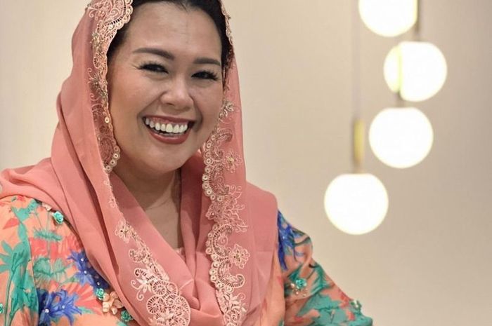 Profil Yenny Wahid, Lulusan Harvard dan Ibu 3 Anak yang Pernah Ditodong Senjata - Nova