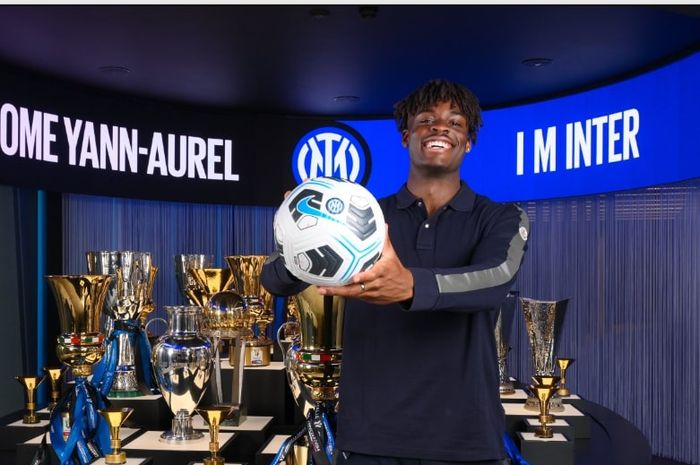 Yann Aurel Bisseck Resmi ke Inter Milan, Si Gunung Berjalan yang Matang ...